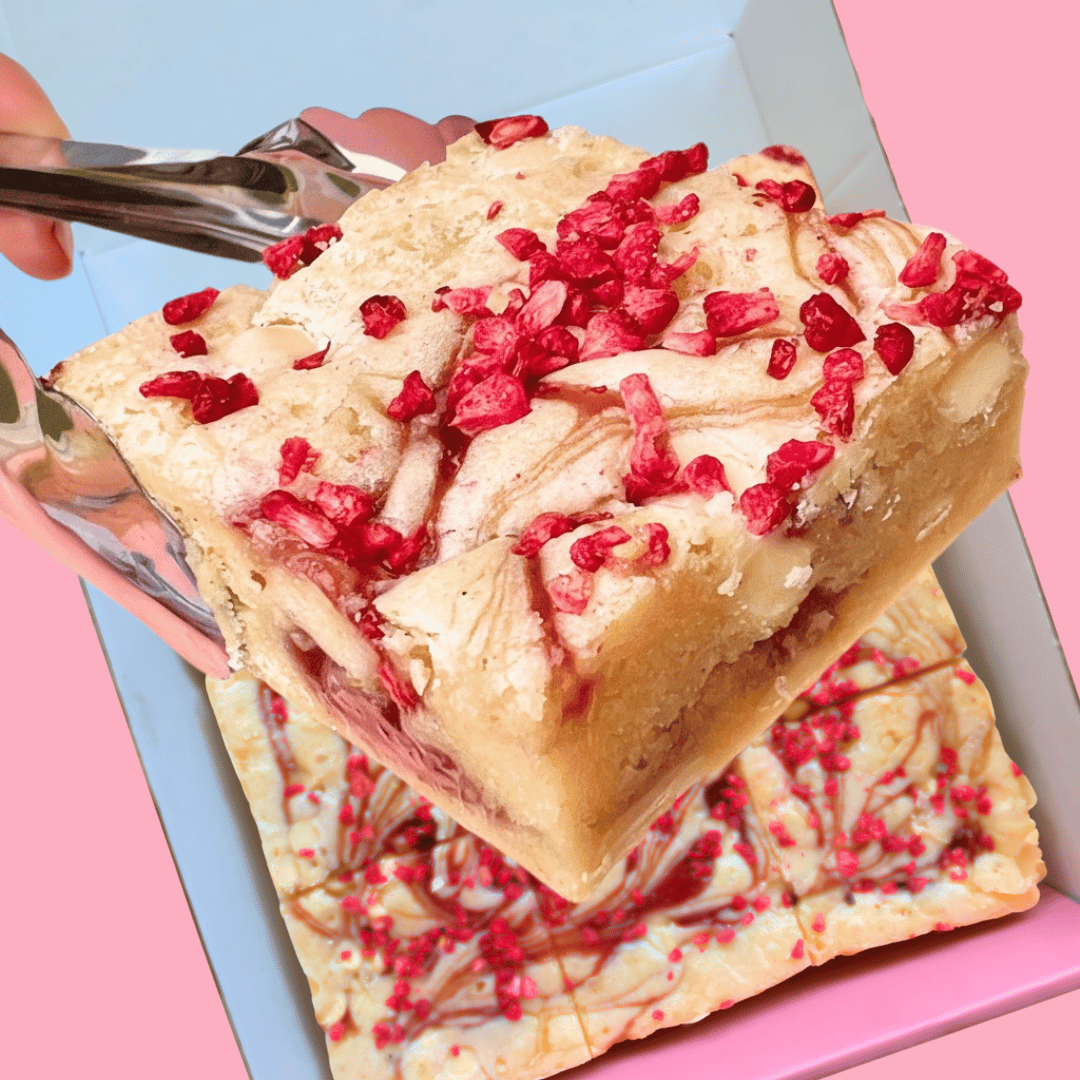 Custom Blondie Box | 9 Blondies in One Flavour | Blondies Bakes